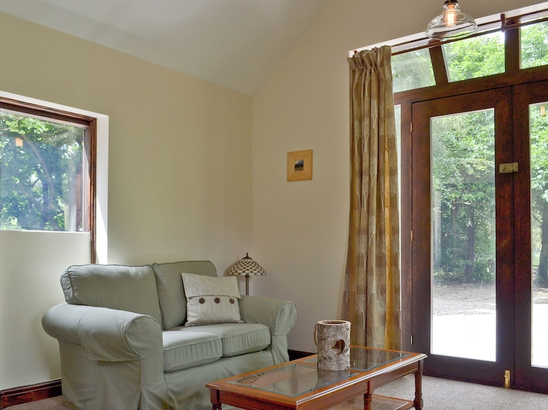 2 Bedroom Accommodation In Lumsdale, Tansley Wood, Near Matlock - Derbyshire