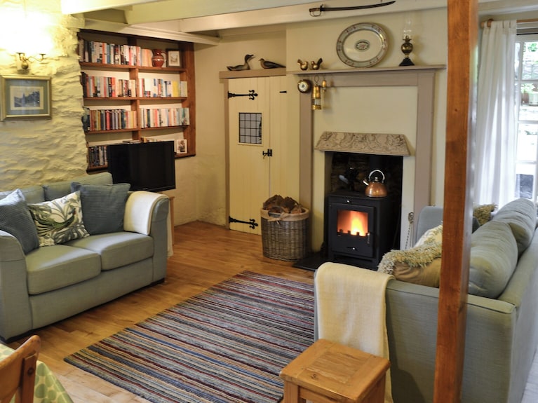 3 Bedroom Accommodation In Polruan-by-fowey - Fowey