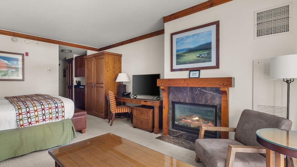 #332 | Inside The Lodge At Spruce Peak | Ski In Ski Out | 3rd Floor Big Mountain Views - Vermont