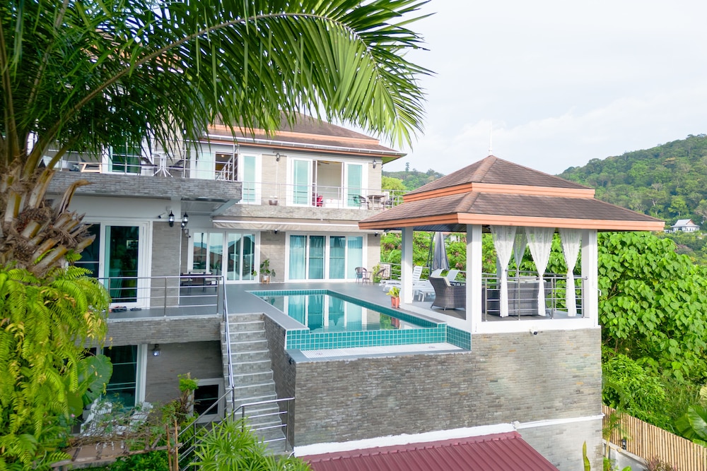 Baan Waru Seaview - Phuket