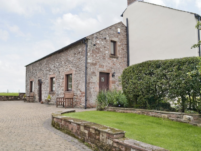 A Well-equipped Barn Conversion In A Central Location. - Dumfries and Galloway
