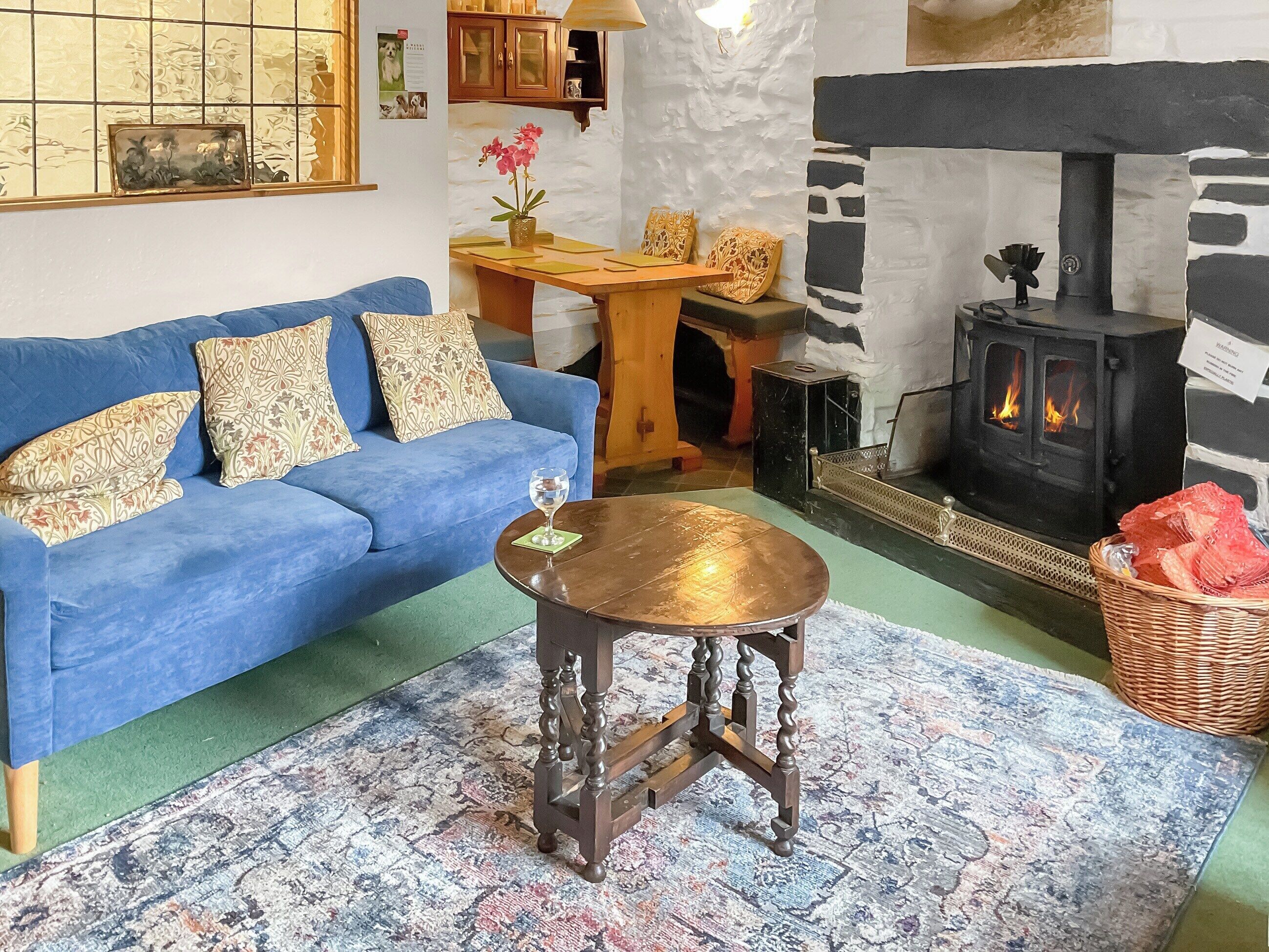 2 Bedroom Accommodation In Dolwyddelan, Near Betws-y-coed - Snowdonia National Park