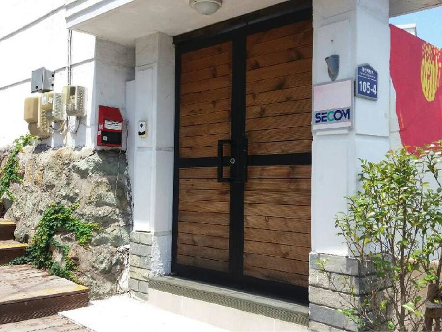 Entrada do alojamento