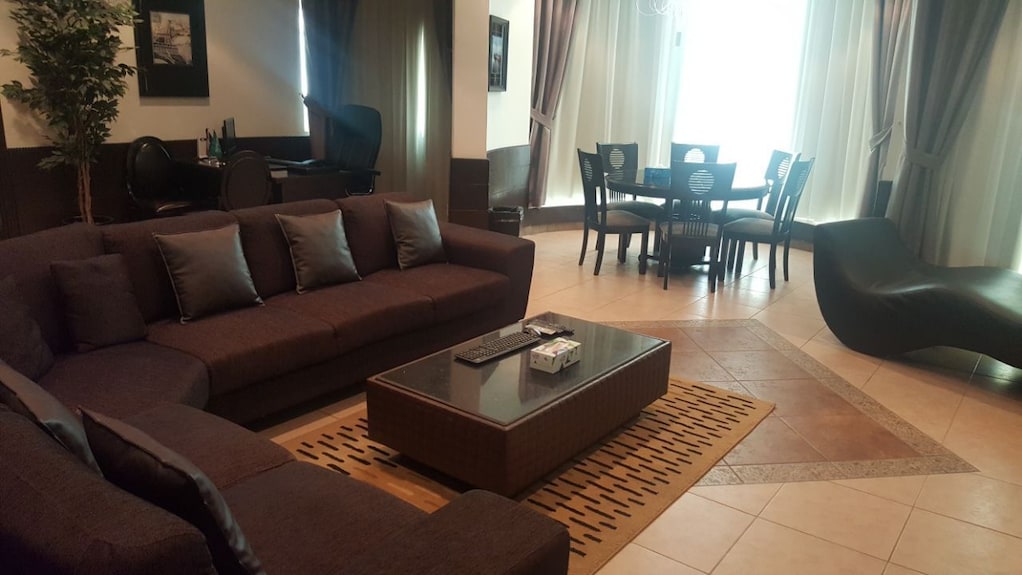 Bneid Al Gar Penthouse - Kuwait City