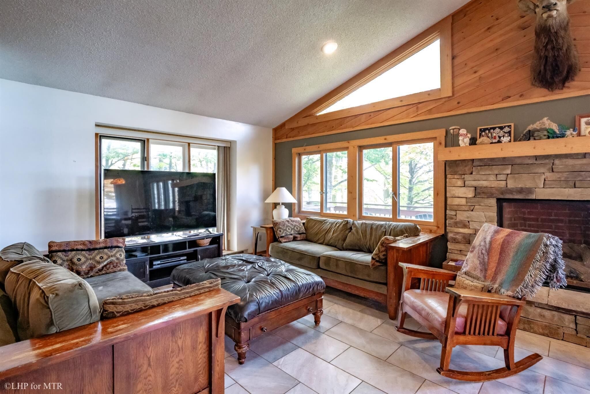 Almost Aspen - 39 Trails End Court<br><br>almost Aspen - Hot Tub, Pool Table, Gas Fireplace, Garage - Davis, WV