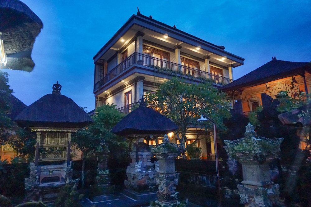 Three Brothers Guest House - Ubud