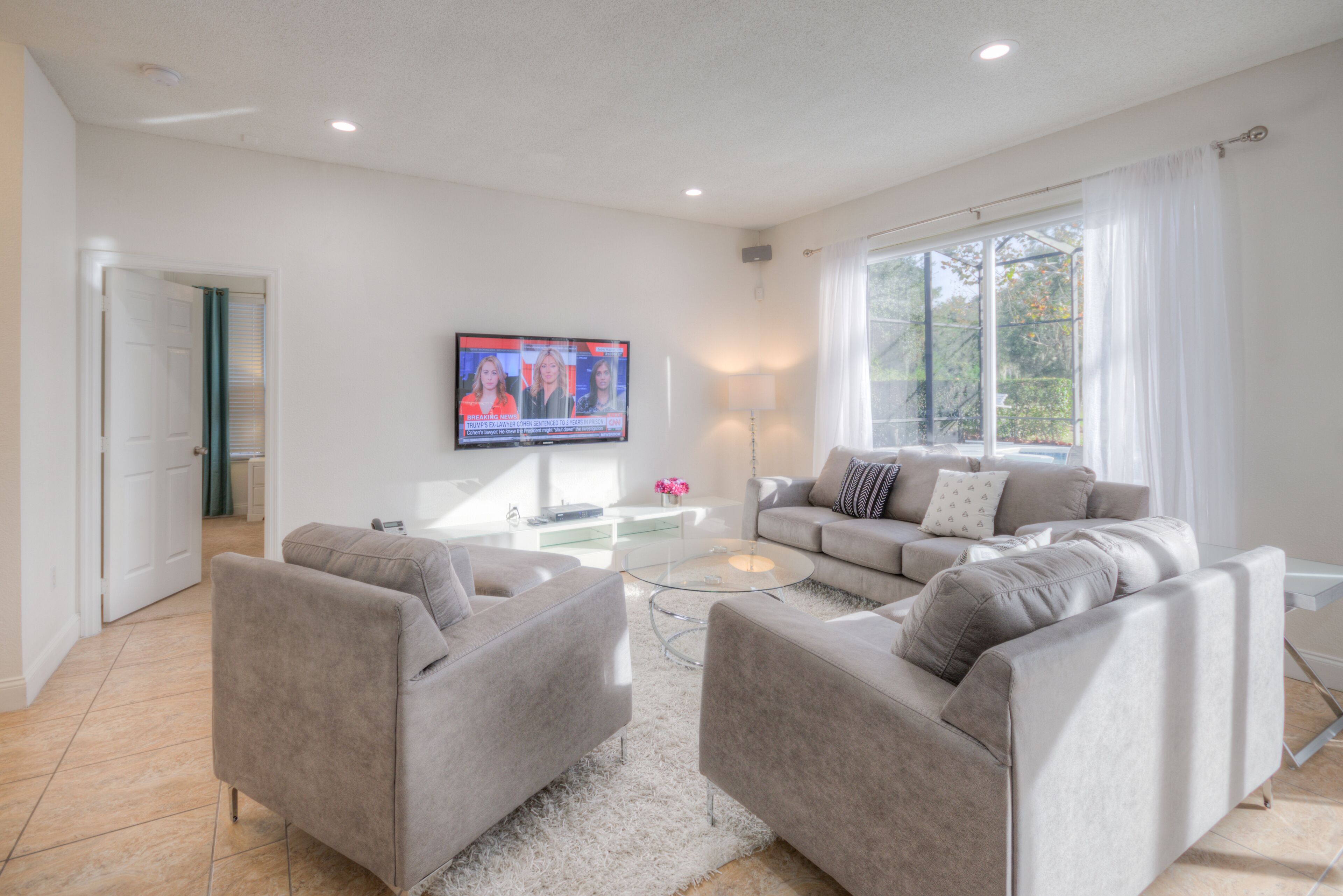 Dec '18 Rénovée, Villa Au Bord Du Lac Avec Immense Piscine Plein Sud - Kissimmee