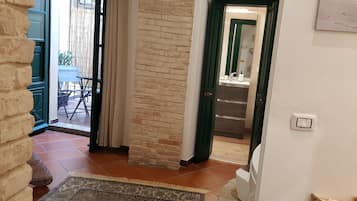 Apartamento Deluxe, 1 quarto, Vista para a cidade | 1 quarto, cofre no quarto, quartos insonorizados