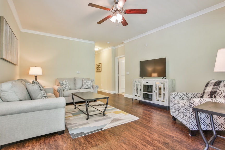 Convenient To Downtown Atlanta & Suntrust Park - Pet Friendly! - 瑪麗埃塔