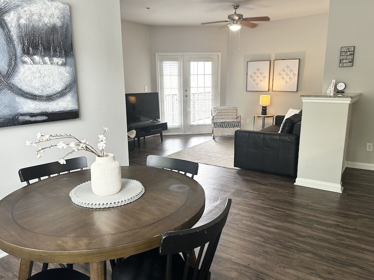 Spacious 2br+2ba Apartment In The Hearth Of Medical Center - Fourth Ward - Houston