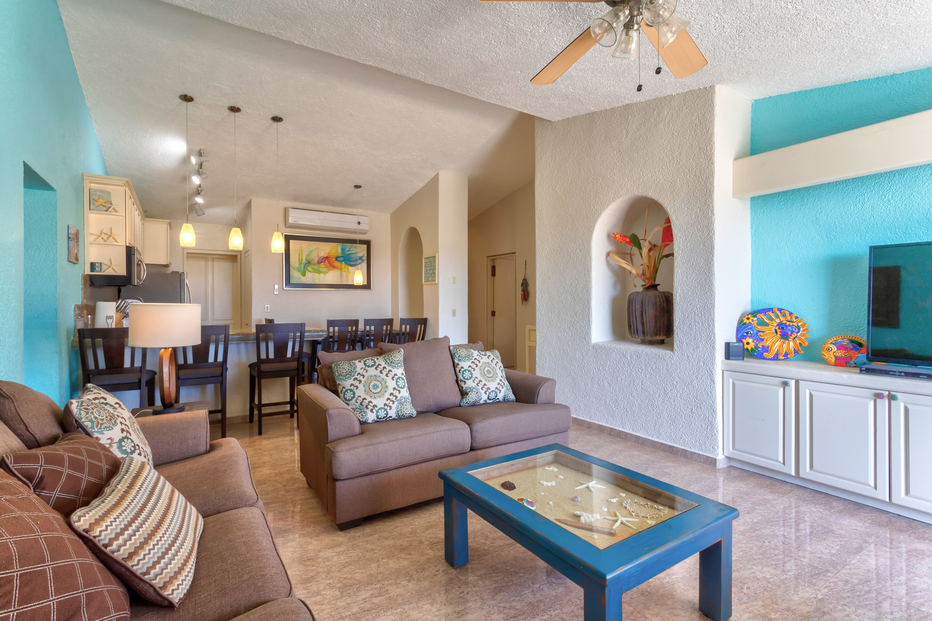 Terrasol Resort--Sleeps 10, 4 bed/3 bath Beachfront Walk to Marina ...