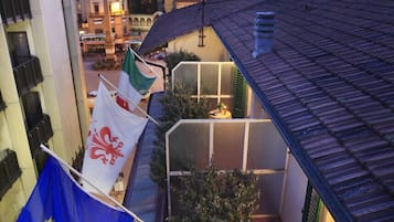 Quarto Clássico, varanda | Terraço/pátio interior