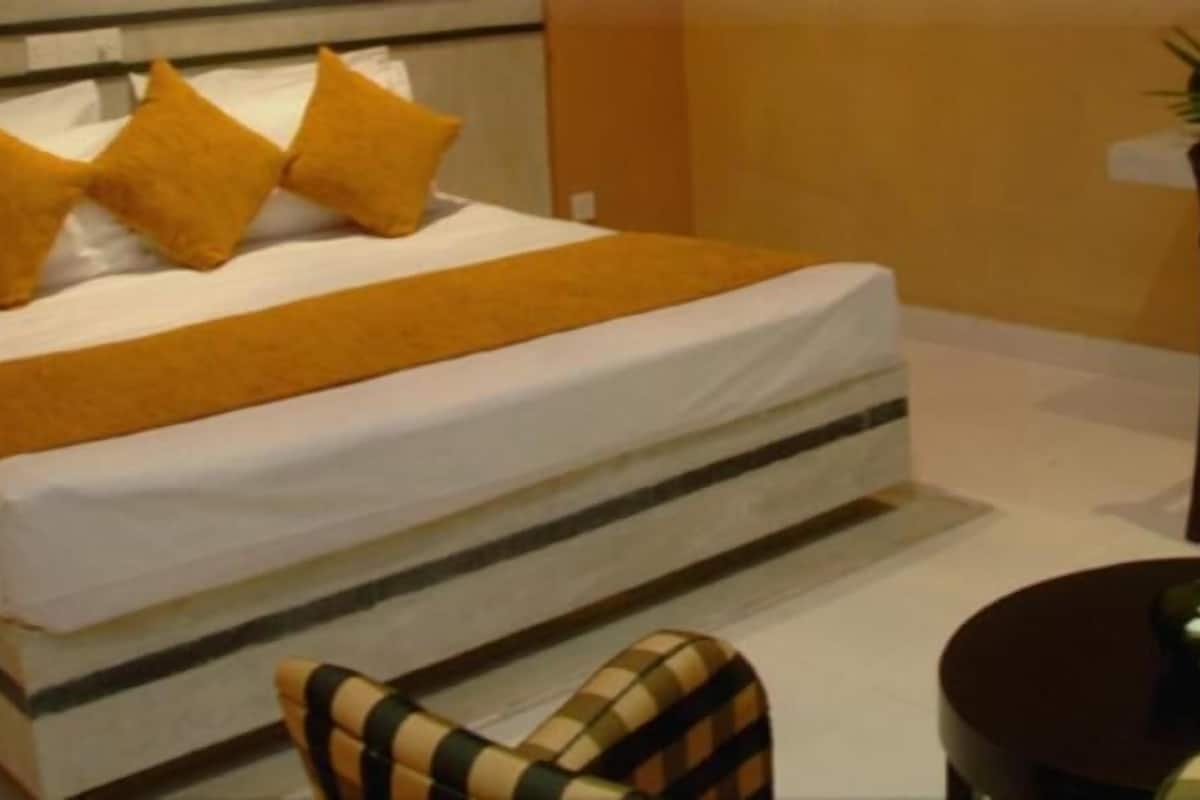 Quarto casal ou duplo standard, para não fumantes, vista para o jardim | 4 quartos, cortinas blackout, ferros/tábuas de passar roupa