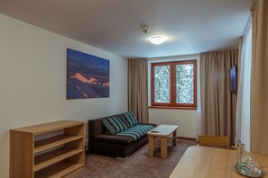 Suite | Camas de colchão Tempur-Pedic, cofre no quarto 