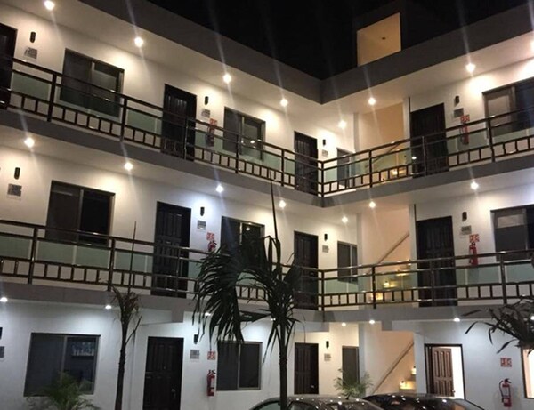 Hotel Apartamentos Stone - Bacalar