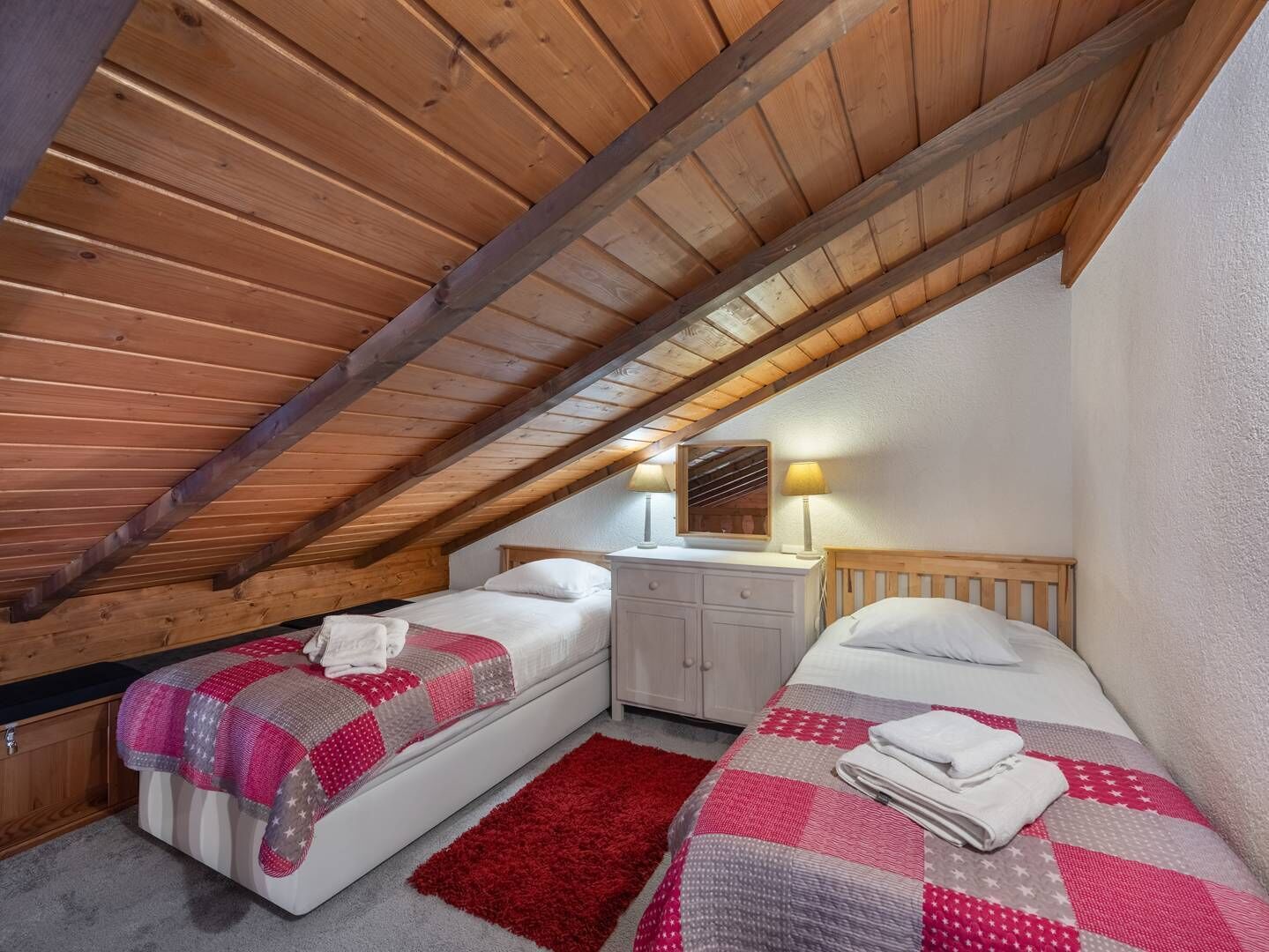 Appartement 4 Personnes Dans Le Centre, Proche Des Pistes, Traditionnel - Châtel