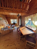 Cabana de Madeira Standard, várias camas, vista para o vale | Sala de estar