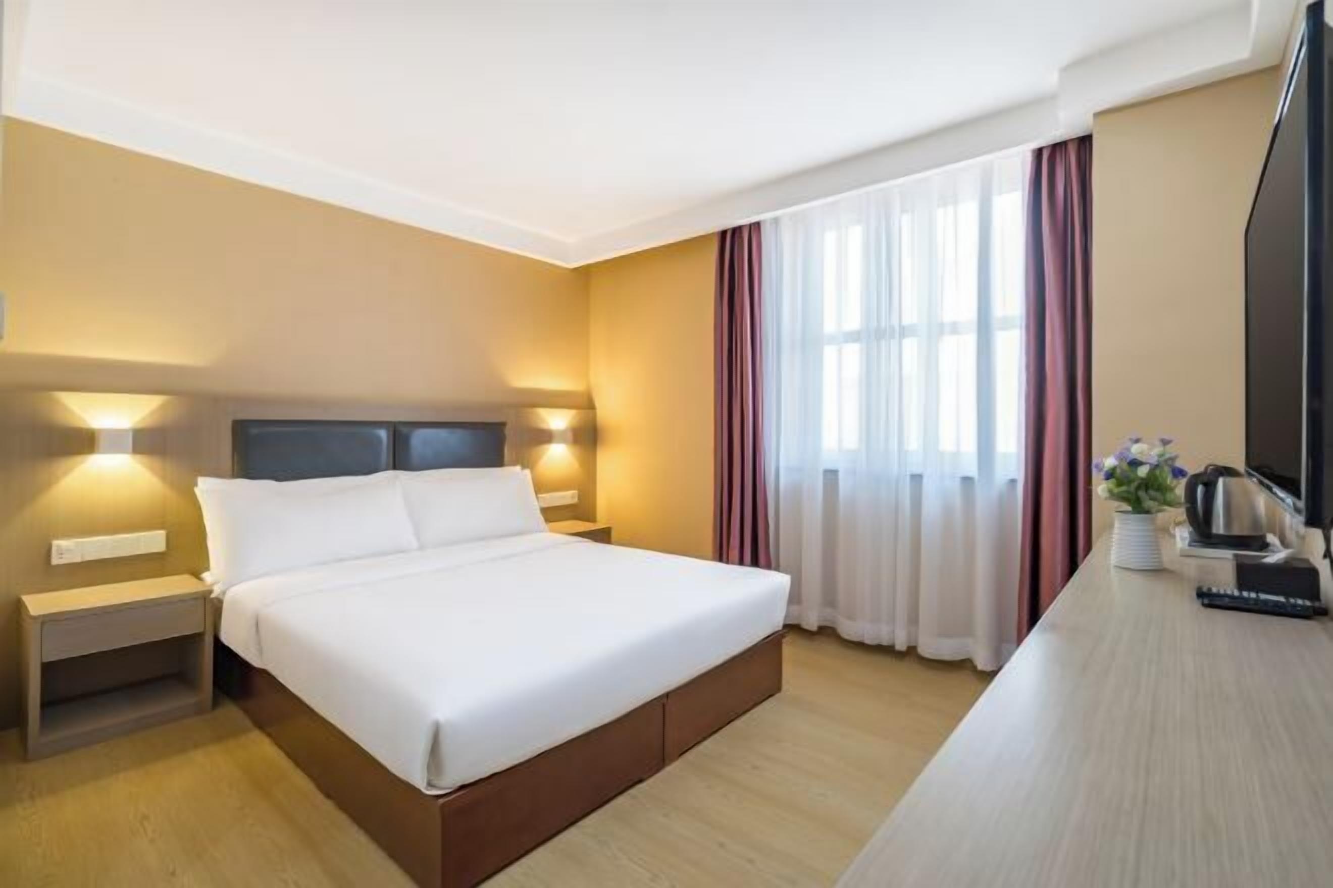 Minibar, secretária, cortinas/cortinados opacos, Wi-fi grátis 