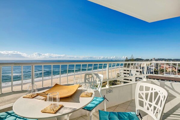 Apartamento Deluxe, 2 quartos | Varanda