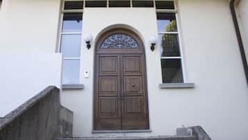 Entrada do alojamento