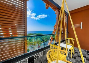 Standart Sea View | Secretária, cortinas/cortinados opacos, quartos insonorizados