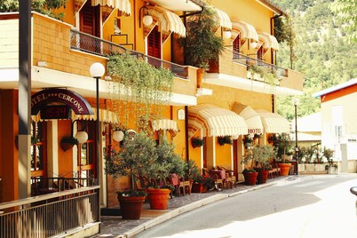 Hotel Cercone