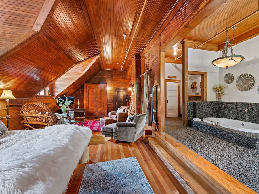 Suite Deluxe, 1 cama king-size, não fumadores, vista para a montanha (216) | Com decoração personalizada, com mobília individualizada