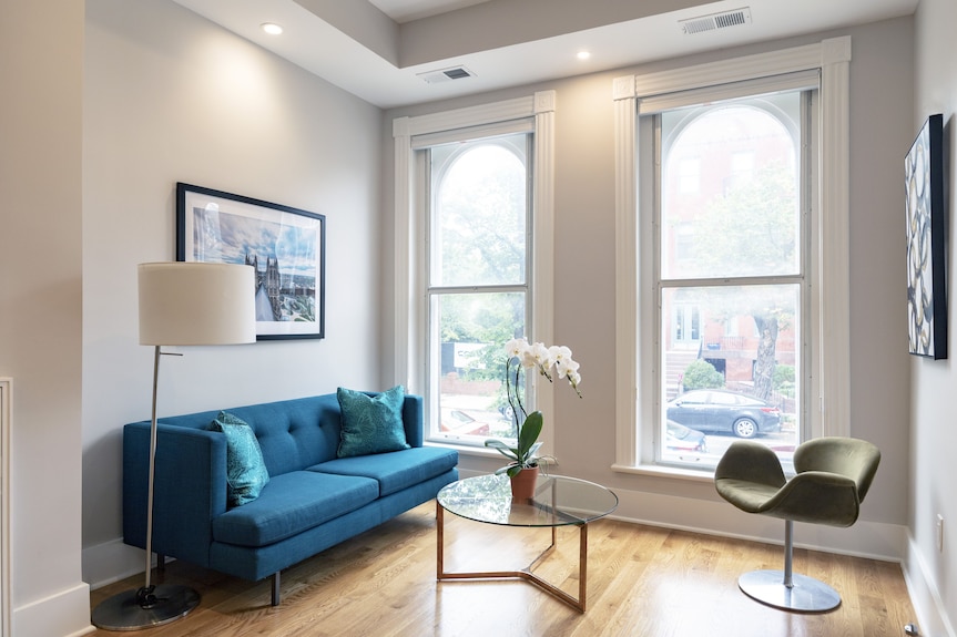 Dupont 5-star, Walk Score 94, Metro, 2br - Georgetown, DC