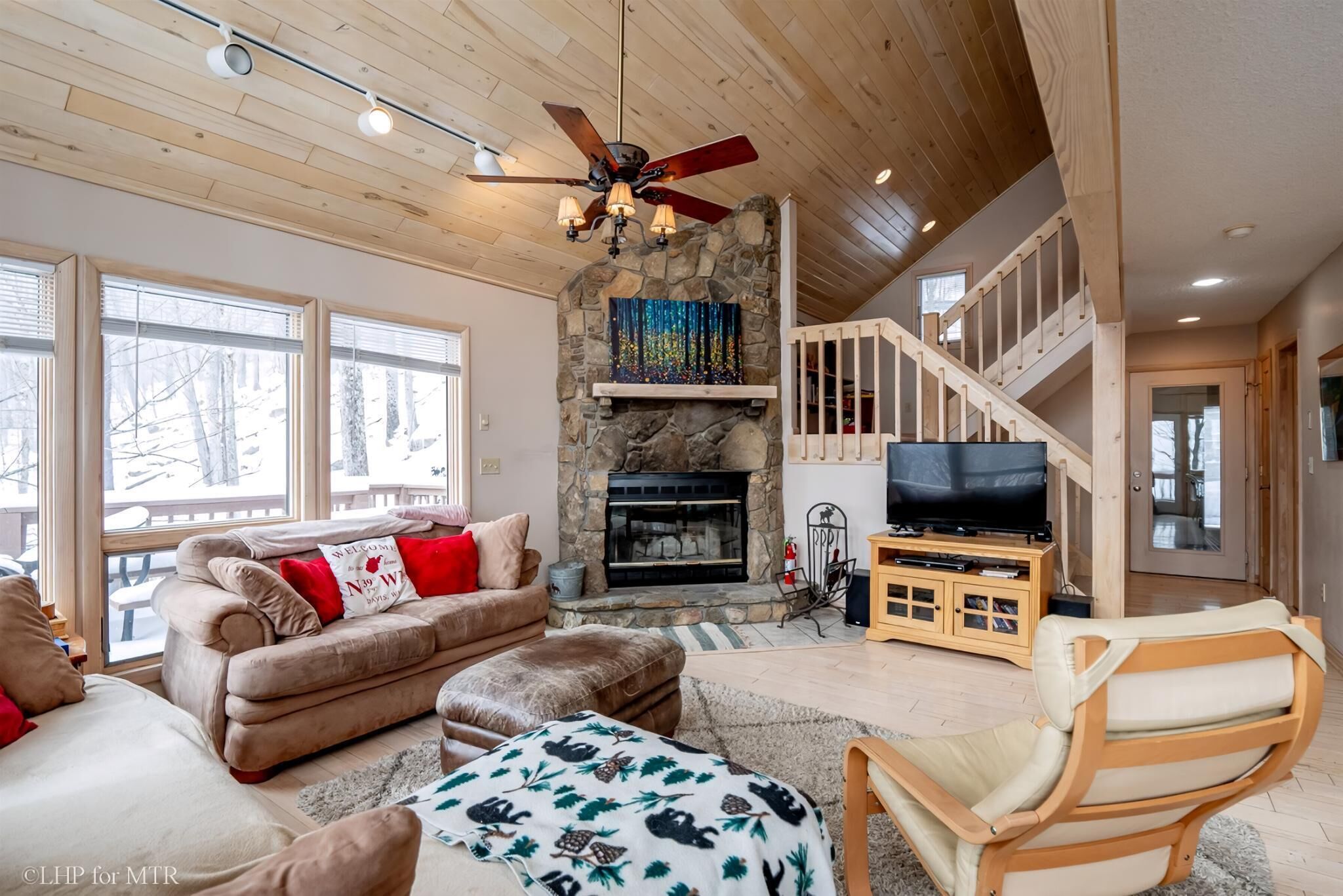 Firefly Chalet - Hot Tub, Fireplace, Dog Friendly - 戴維斯