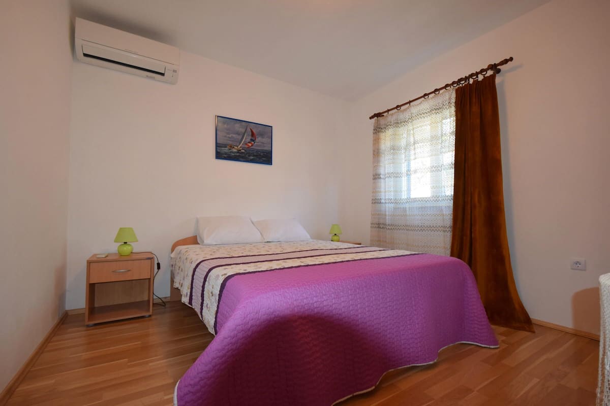 Apartamento Standard, 1 quarto (491 – 1) | 1 quarto, secretária, berços/camas para crianças grátis, Wi-fi grátis