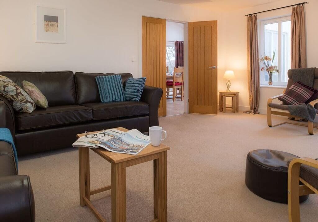 Ty Traeth - A Holiday Home For 10 People In Rhosneigr, Anglesey - Rhosneigr