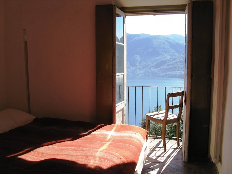 Rustiek Appartement Met Zonneterras, Een Zwembad, Een Tuin En Een Prachtig Uitzicht - Brissago