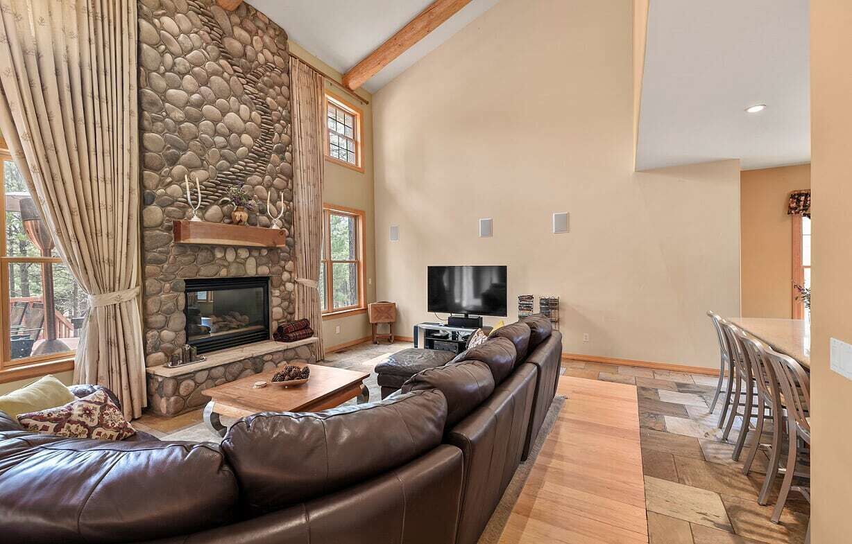 Gorgeous 4,200 Sf Custom 6 Bedroom Home - Perfect For Families - Flagstaff, AZ