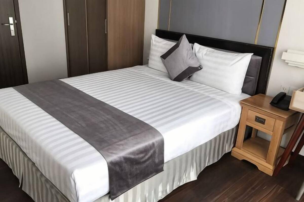 1 quarto, frigobar, cofres nos quartos, individualmente decorados