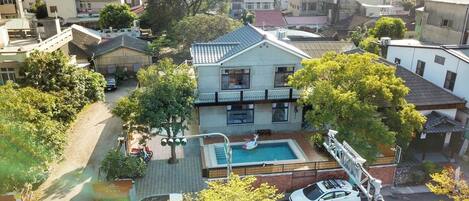 Área para churrascos e piqueniques