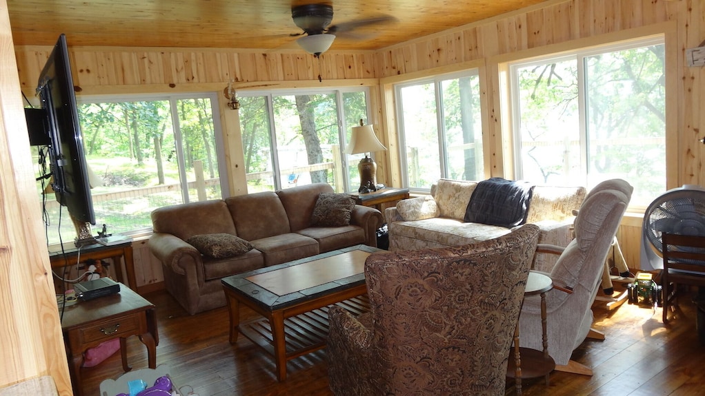 Recién Remodelado Familiar Cabina. Hermoso Y Diversión En La Eternidad! - Minnesota