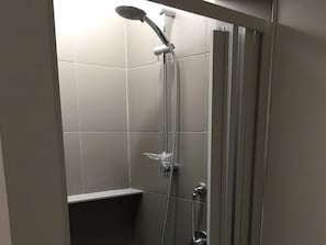 Quarto Casal | Chuveiro