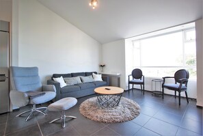 Apartamento Signature, Vista para a cidade | Quartos insonorizados, Wi-fi grátis, roupa de cama fornecida