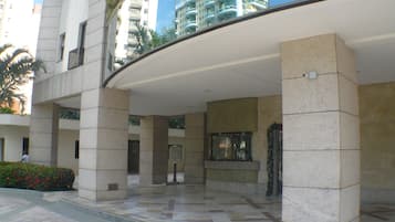 Entrada do alojamento