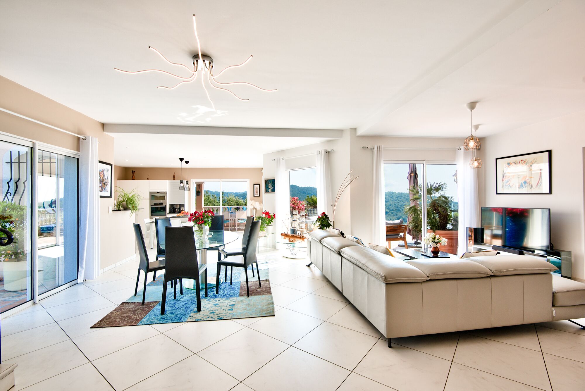 Domaine Privé, Vista De La Bahía De Cannes, P Climatizada, Tenis Privado, Cerca De La Playa - Costa Azul