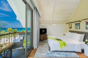 Cofres nos quartos, escrivaninha, espaço de trabalho para notebook