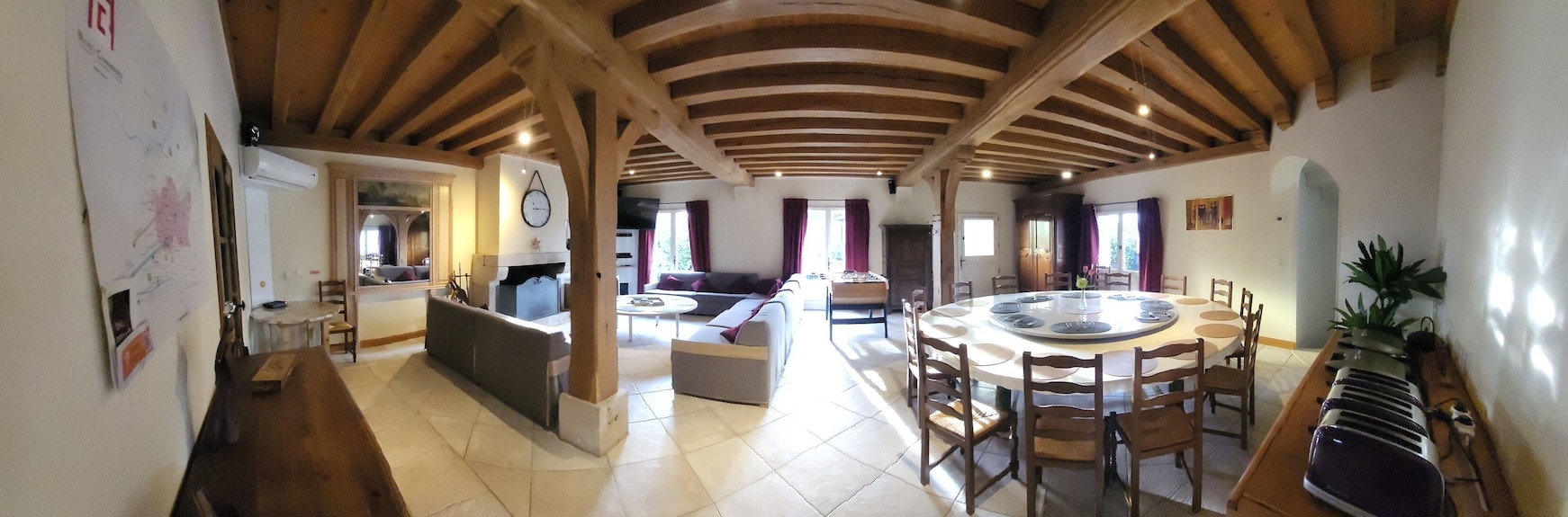 Le Clos De La Bodice Holiday Cottage For 12-15 People, 7 Bedrooms, With Jacuzzi - Loire Valley