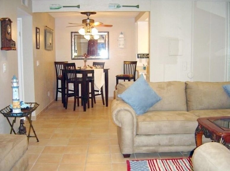 +++ Doheny Beach Condo- Surfer's Paradise!. Next To Beach Trail, Park, Harbor - Orange County, CA