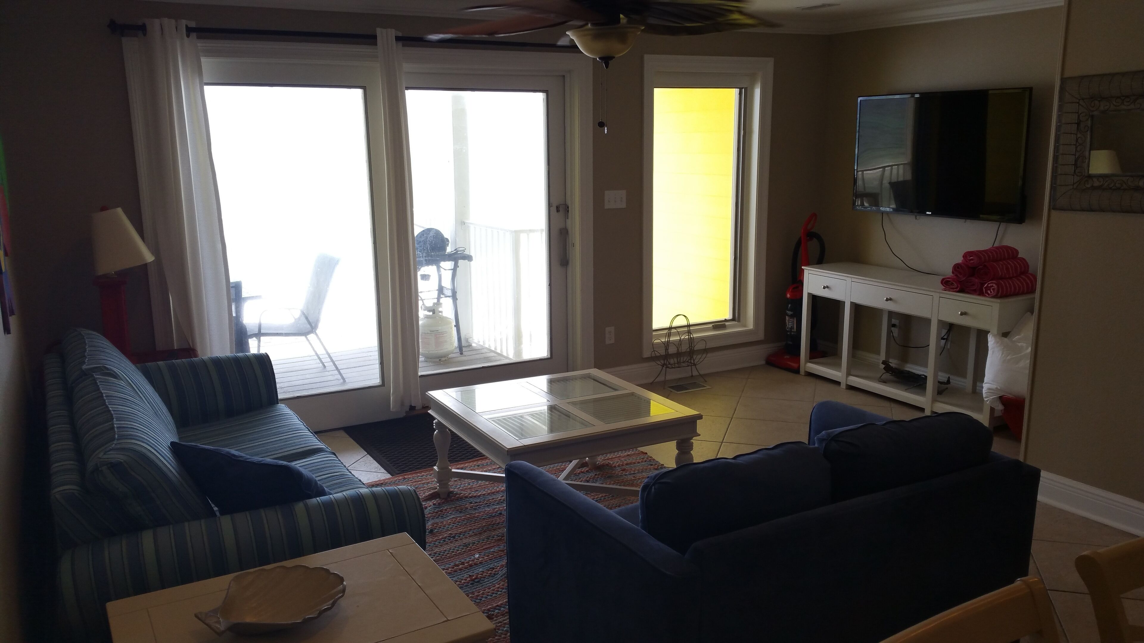 Direct On The Ocean, Sticks In The Sand 3a,  2 Bedroom, 2.5 Bath Sleeps 2-8 - Miramar Beach, FL