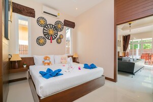 3 quartos, cofres nos quartos, ferros/tábuas de passar roupa