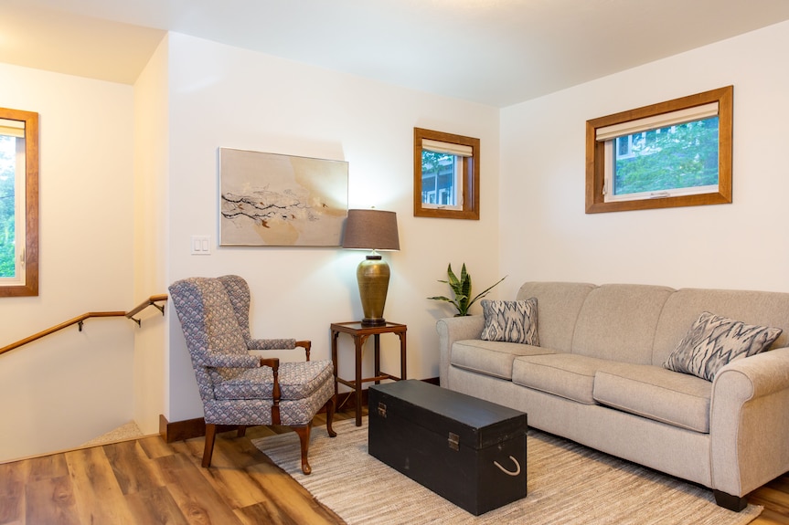 Cozy Door County Beach House With Stunning Sunsets Only 35' Off The Bay. - Door County, WI