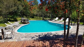 3 piscinas exteriores 