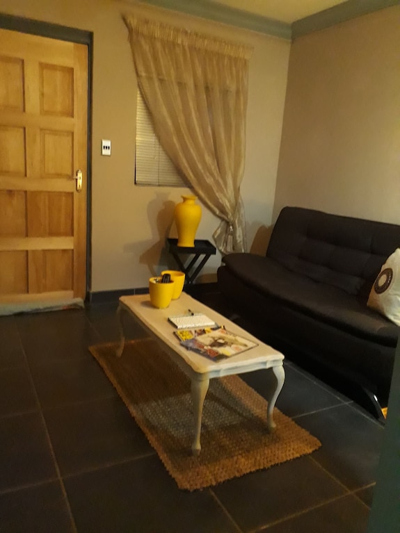 Lisané Accomodation. Comfortable Spacious, Simplicity. - Middelburg