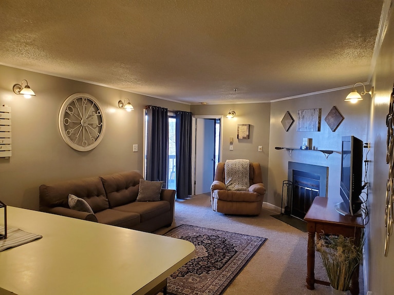 Winterplace 3br/2ba Condo - Gorgeous View - Ski In Ski Out - Brush Creek Falls, Athens