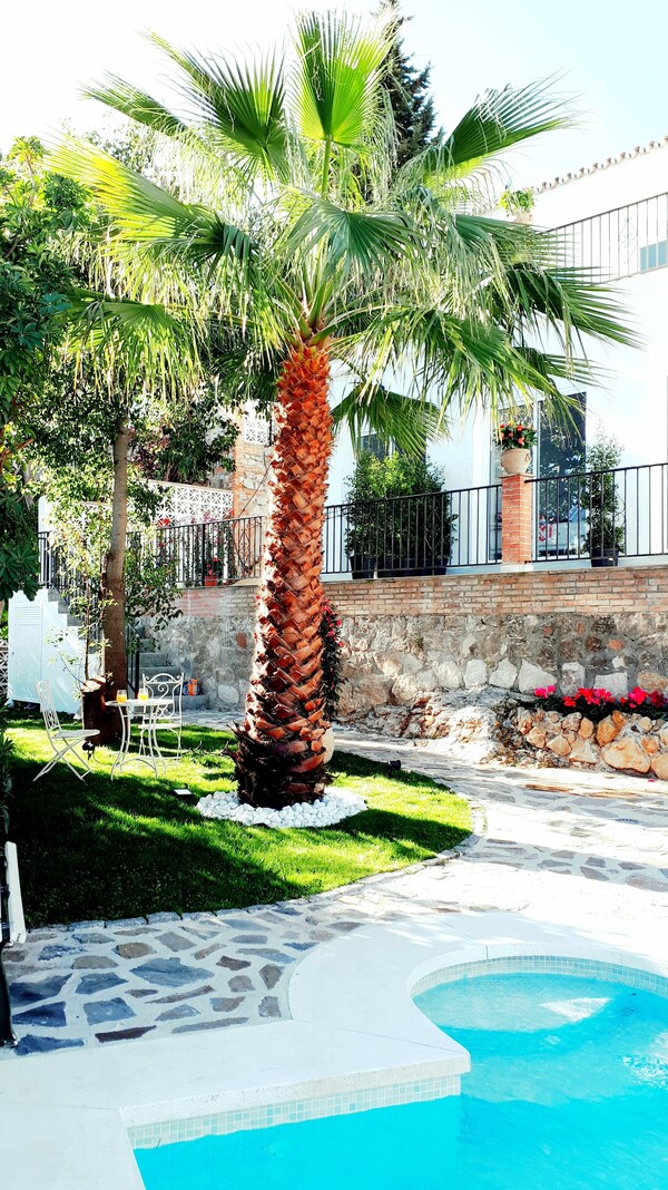 White Village Boutique - Benalmádena